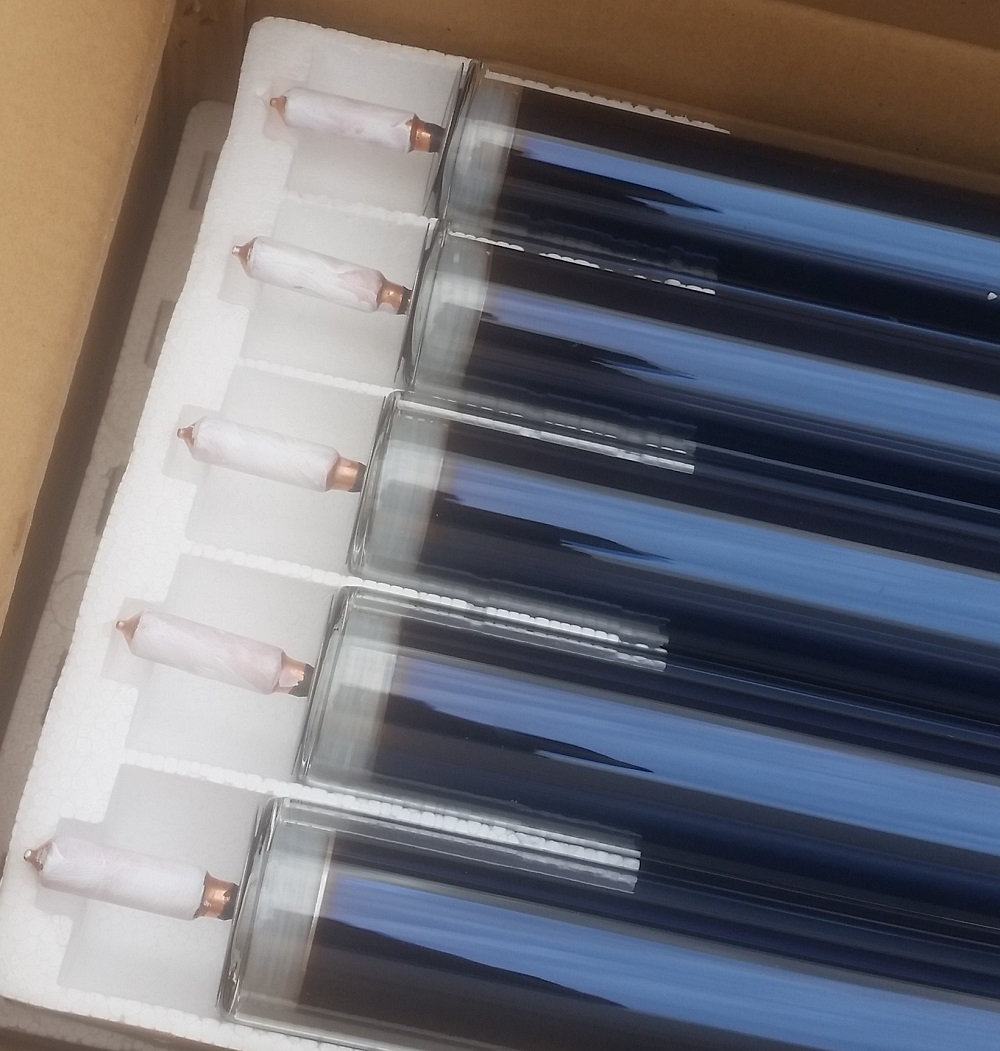 Evacuated tube solar water heaters | Solazone Australia