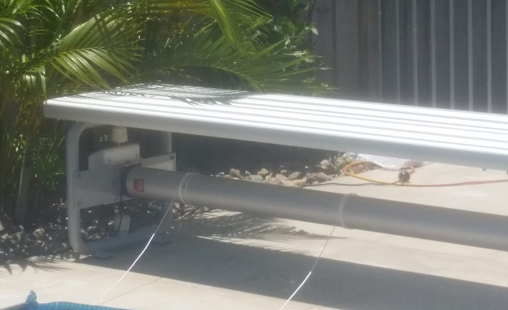 Daisy under-bench Rollers - Solazone AustraliaSolazone Australia