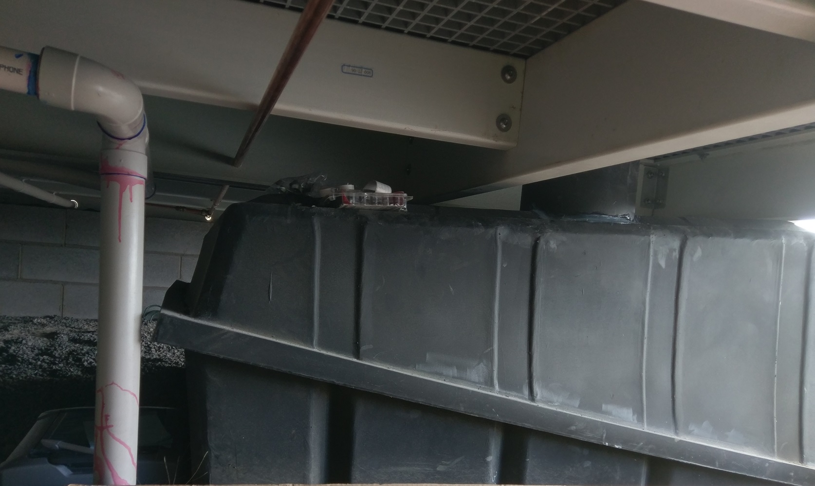 Compost toilet chosen for the second range crossing. - Solazone Australia