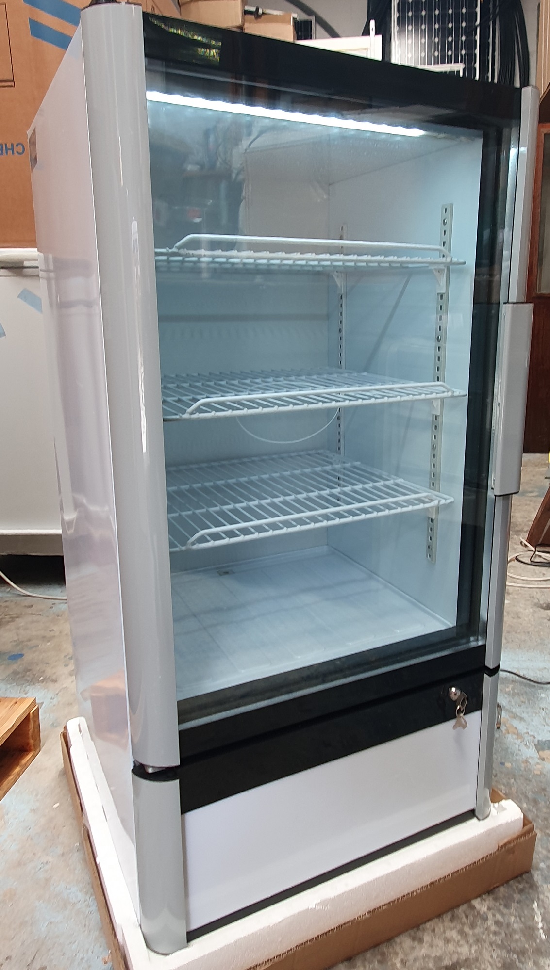 DC Display Fridges - Solazone AustraliaSolazone Australia