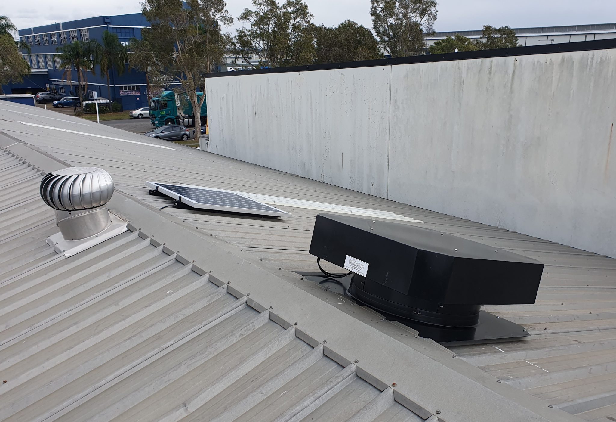 Solazone Windstorm Industrial Solar Ventilator - Solazone ...