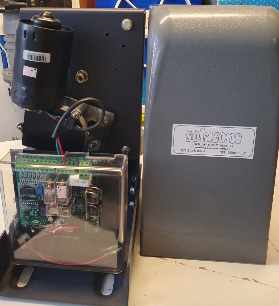 Motorised Pool Rollers - Solazone AustraliaSolazone Australia